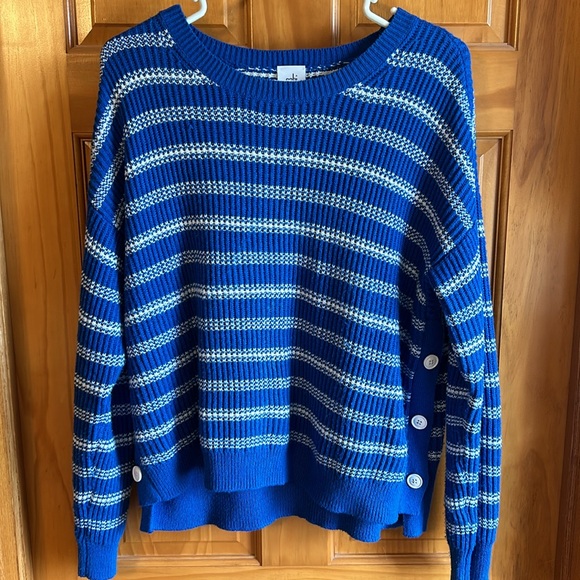 CAbi | Sweaters | Cabi 665 Popular Pullover Size M | Poshmark